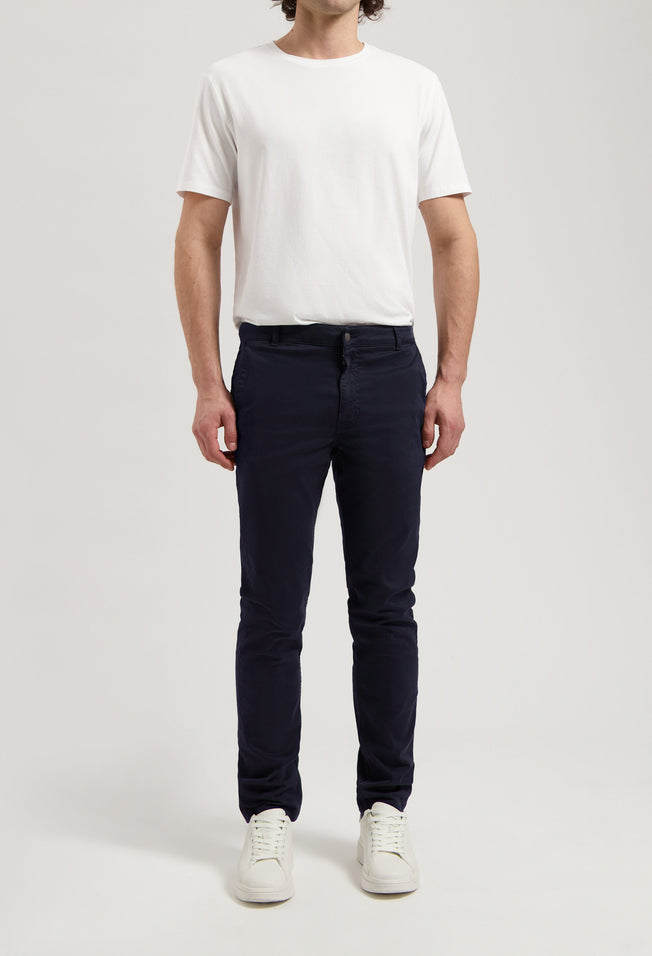 Scott Mid Tapered Jeans Dark Navy – IVALO.COM